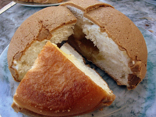 Cara Membuat Roti Bun Untuk Berger dan Aneka Rasa