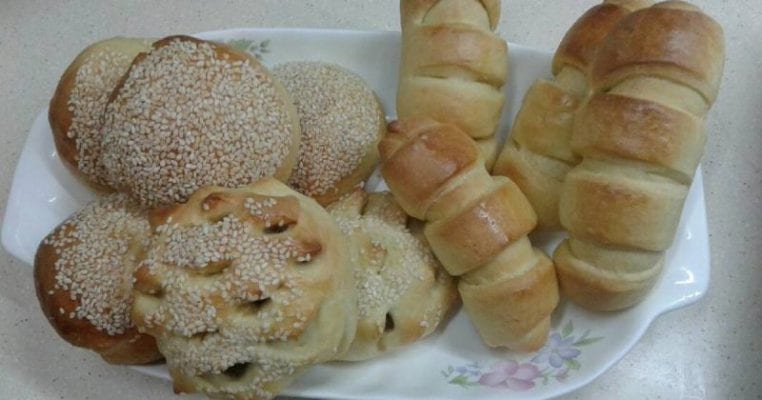 Resep dan Cara Mudah Membuat Roti Isi Selai Yang Familiar